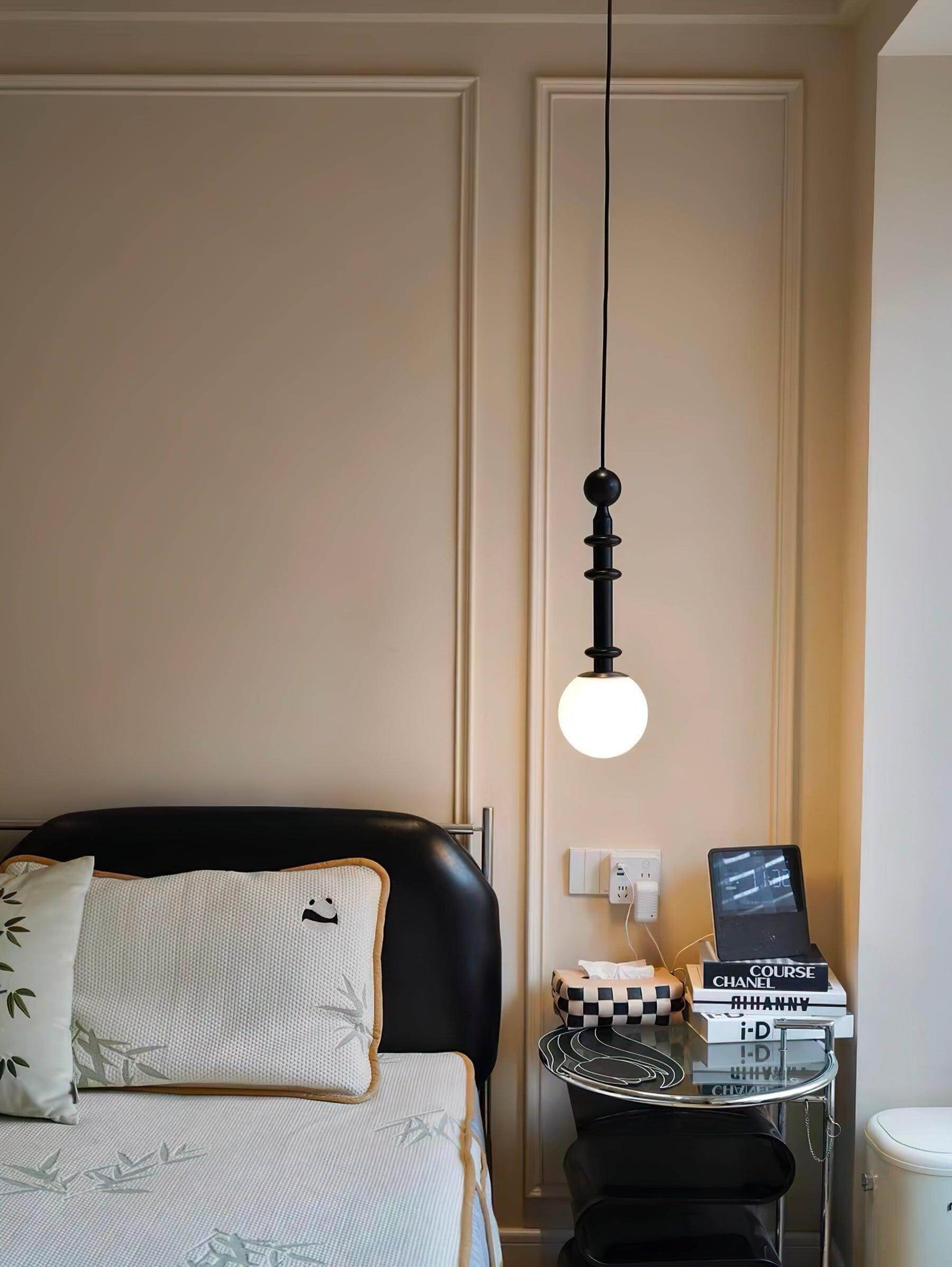 Roman Column Pendant Light – Retro Wood & Blown Glass Fixture – Vinlighting